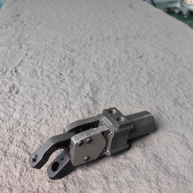 China Robot Electro Magnetic Gripper Sheet Metal Handling Automotive Manufacturing Aerospace for sale