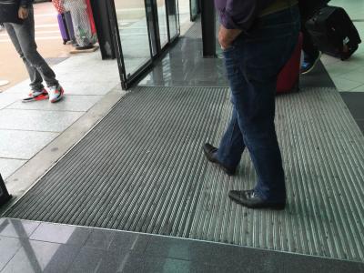 China Single Wiper 2mm To 5mm Entrance Barrier Matting for sale