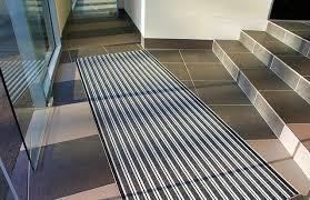 China Open Structure Black Aluminium Indoor Entrance Mat for sale