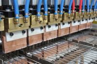 China Gantry Type Automatic Wire Mesh Welding Machine Automatic Wire Filling for sale