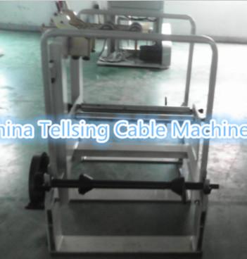 China good quality PVC XLPE 2 colors  insulating electric cable wire extrusion machine production line  China factory tellsing for sale