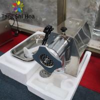 China 120kg/H Electric Commercial Meat Grinder 220V 800W for sale