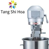 China 20L Food Mixer Machine Kitchen Dough Machine Restaurant 3 In 1 for sale