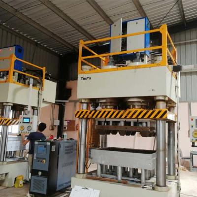 China Fumigation Free Green Plants Fiber Wooden Pallet Making Machine for sale