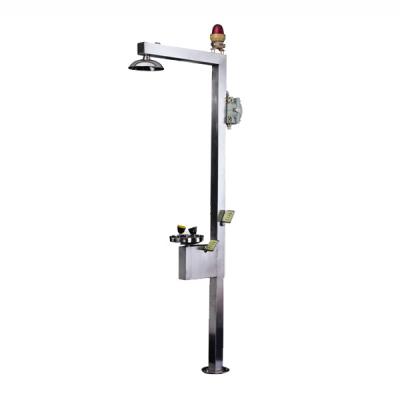 China BH30-1062 Stainless Steel Tempered Water Eye Wash Station with Sound & Light Alarm - 120-180L/min Flow, 60°C Heating for sale