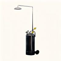 China Emergency Portable Eyewash Station 80L-100L with 15-Minute Flow Duration and Stainless Steel Construction for sale