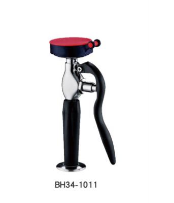 China Single Nozzle Portable Eye Wash Station with 1.5L/min Flow Rate and 15-Minute Continuous Operation for sale