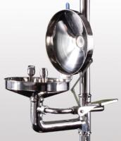 China ANSI Compliant 304 Stainless Steel Eyewash Station with Pedal 180L/min Shower for sale