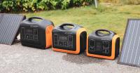 China LiFePO4 Battery Type 600W Portable Solar Generator Panel Sets for On-the-go Charging for sale