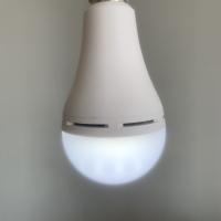 China Portable Wall Mounted A70 Bulb Led Emergency Lights with AC 220V ± 10% Input Voltage for sale