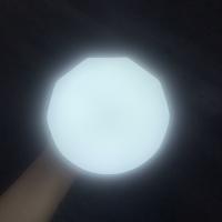 China 6000K CCT Solar LED Light for Outdoor Camping Rechargeable 900lm Mobile Charging Bulb for sale