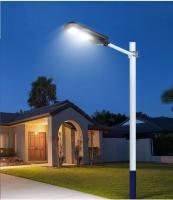 China 6000K Color Temperature Solar Street Light for Long-lasting Village Lighting for sale