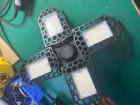 China 3000-6000K Deformable LED Garage Light 80W 10000LM with High Brightness AC Power Supply for sale