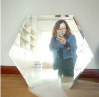 China 3mm 4mm 10inch Frameless Low Iron Float Glass Silver Mirror for Irregular Shape for sale
