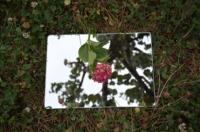 China 3mm 4mm 10inch Frameless Low Iron Float Glass Silver Mirror for Irregular Shape for sale