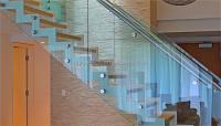 China Outdoor Fencing and Indoor Handrail Railing Decoration with Flat Tempered Glass Panel for sale