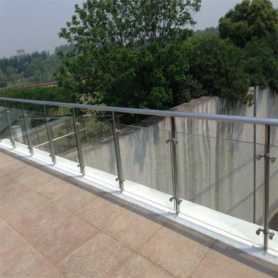 China AS/NZS2208 1996 Certified U Channel Base Tempered Glass Railings for Outdoor Projects for sale