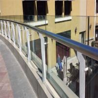 China Stainless Steel Glass Handrail Railing for Easy Installation in Apartment Buildings for sale