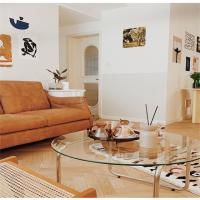 China 8mm Silk Screen Colored Tempered Ultra Clear Glass for Tabletop Furniture Decoration for sale