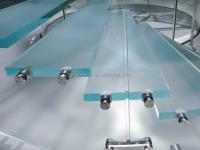 China Staircase Floor Decoration 3-15mm Thickness Anti Slip Satin Acid Etch Laminated Glass for sale