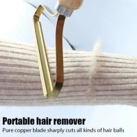 China Portable Pet Hair Remover Scraper – Essential Car & Travel Companion for Pet Owners for sale