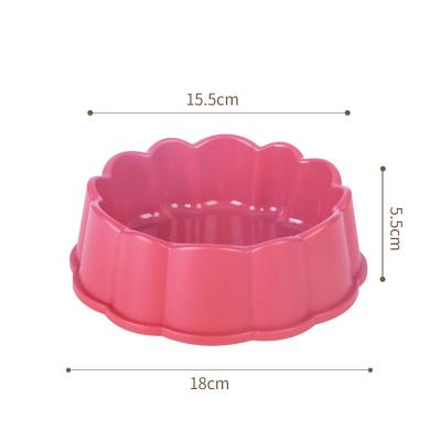 China Trendy Flower-Edge Pet Bowls - Modern Design for Stylish Pet Owners for sale