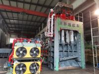 China 630Ton Hydraulic Gantry Shear with 7000 mm Feeding Box for Heavy Scrap Metal Recycling for sale