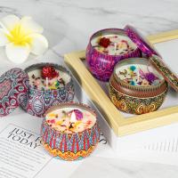 China Handmade Ornament Aromatherapy Candle With Dried Flower Decoration for sale