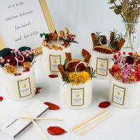 China Personalized Luxury Scented Candle Craft Candle With Dried Flowers And Soy Scent for sale
