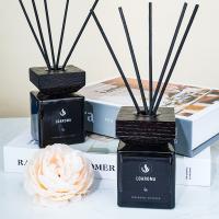 China Custom Logo Home Fragrance Empty Reed Diffuser Bottles For Decoration for sale