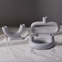 China Unique Round Candlestick Ornament Display Modern Wedding Double Tube Ceramic Candle Container for sale