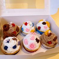China Mini Sweet Cream Cake Wedding Party Biscuit Craft Candle Custom Luxury Ice Cream for sale
