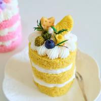 China Christmas Craft Candle Creative Candles Cute Soy Wax Layer Cake Scented Candles for sale