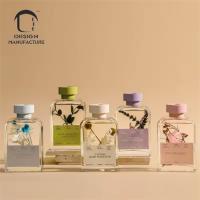 China 200ml Luxury Home Fragrance Rattan Diffuser Sticks Essential Oil Reed Diffuser Bottle Gift Set for sale