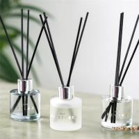 China 50ml X 3 Glass Bottle Reed Stick Diffuser Customized Hotel Scent Diffuser Home Fragrance Gift Box for sale