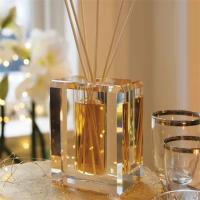 China Home Decorative Aromatherapy Essential Oil Fragrance Perfume Crystal Glass Bottle Luxury Reed Diffusers for sale