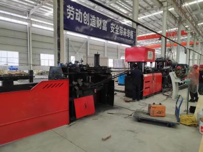 China 40mm-1200mm Welding Length Square Tube Welding Machine within Your Requirement for sale