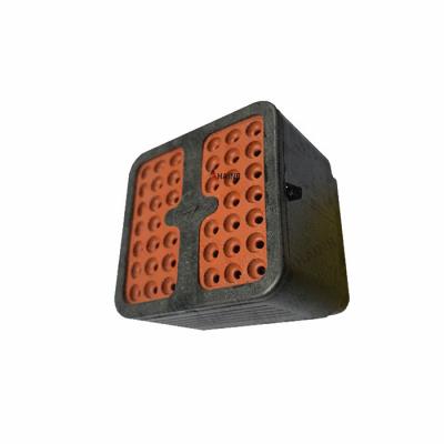 China Black Automotive Wire Harness Connector 2.8mm Terminal Pitch 12V 24V for sale
