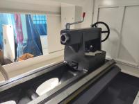 China Heavy Duty Flat Bed Cnc Lathes CK6180 2000mm Distance Between Two Centers for sale