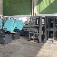 China GZ4250 CNC Horizontal Metal Band Saw Machine Auto Bar Feeder Design 5.5kw for sale