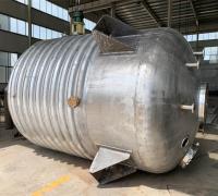 China 10000L Stainless Steel Limpet Coil Reactor Tank Vessel SS304 15kW Mixer for sale