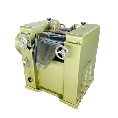 China Three Roll Milling Machine S150 for Lab Scale Ointment Milling of Paste Material for sale