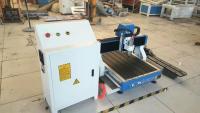 China Desktop Mini Wood CNC Router Machine 600x900mm AC220V 2.2kW Water Cooling Spindle for sale