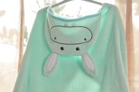 China Polyester Wrap Around Throw Blanket Breathable Sweatshirt Fleece Thin Flannel Blanket for sale