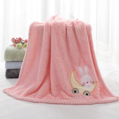 China Fluffy Soft Newborn Blanket 30x40 Toddler Warm Lightweight Plush Throw for sale