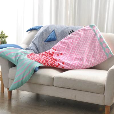 China Cozy Comfortable Mermaid Tail Fleece Blanket Soft Animal Sleeping Bag Blanket for sale