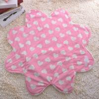 China Newborn Boys Fleece Swaddle Blanket Girls 65X75cm Plush Receiving Blanket for sale