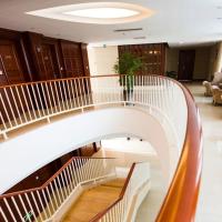 China PVC Handrail 70x30mm Modern Design Easy Bending Flexible Stair Railings Handrail for sale