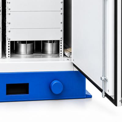 China LTF-8D LCD Display Thermo Scientific Water Bath 3 Independent Tanks 800W Laboratory Apparatus for sale