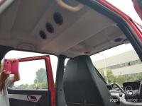 China Motorized Three-Wheeled Motorcycle with Air-Conditioning and 15L Fuel Tank Capacity for sale